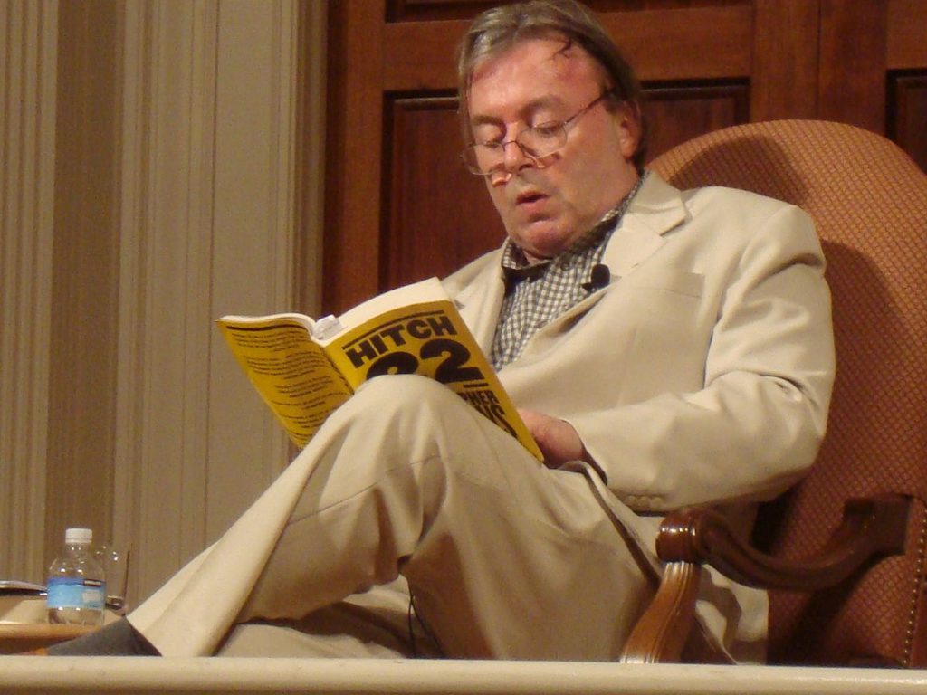 La viuda de Christopher Hitchens sabotea su biografía – El Observatorio ...
